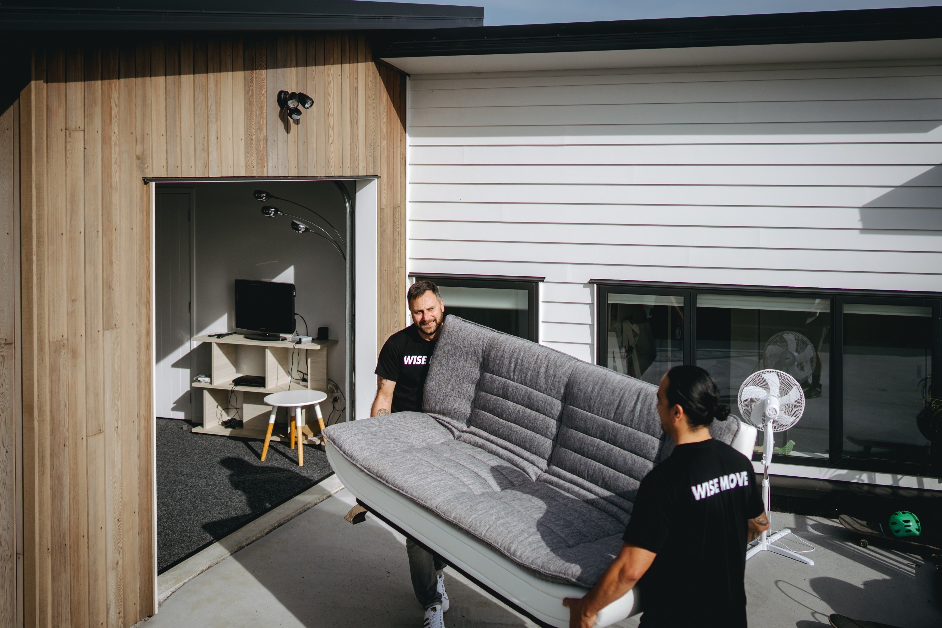 Comprehensive Guide on How to Transport a Sofa