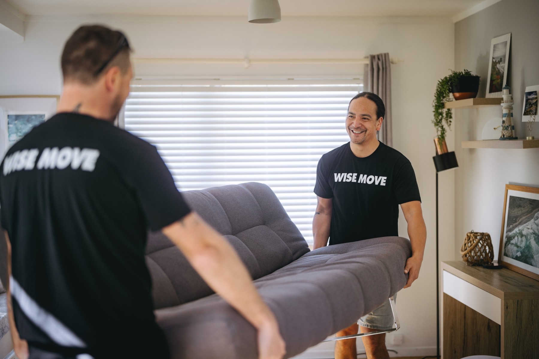 Shipping Goods to NZ: Customs, Duties and Regulations