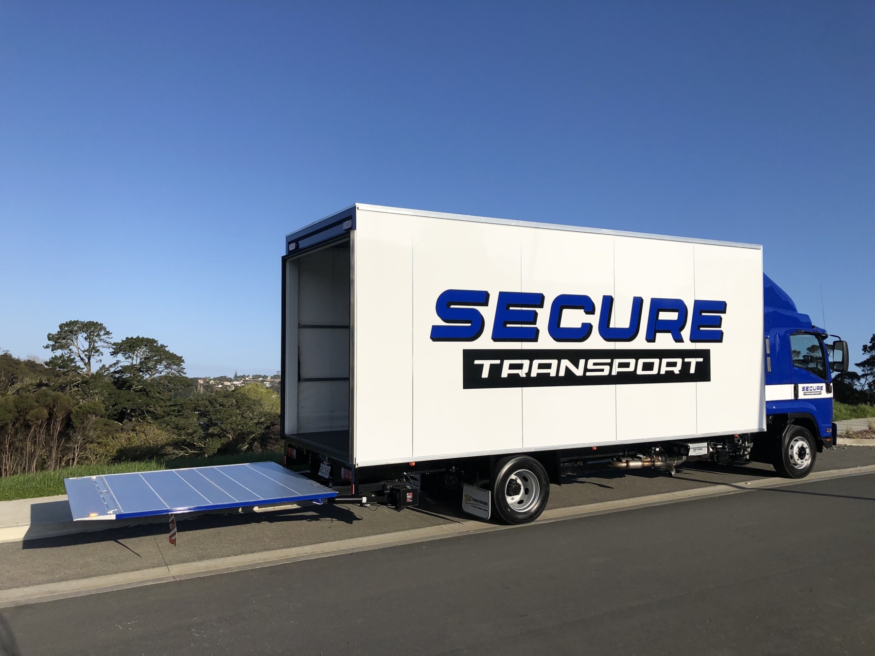Secure Transport | Book Now - Wise Move