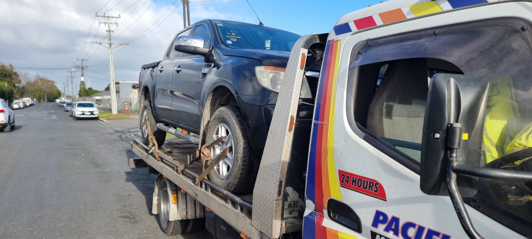 Pacific Towing and Salvage Ltd | Book Now - Wise Move