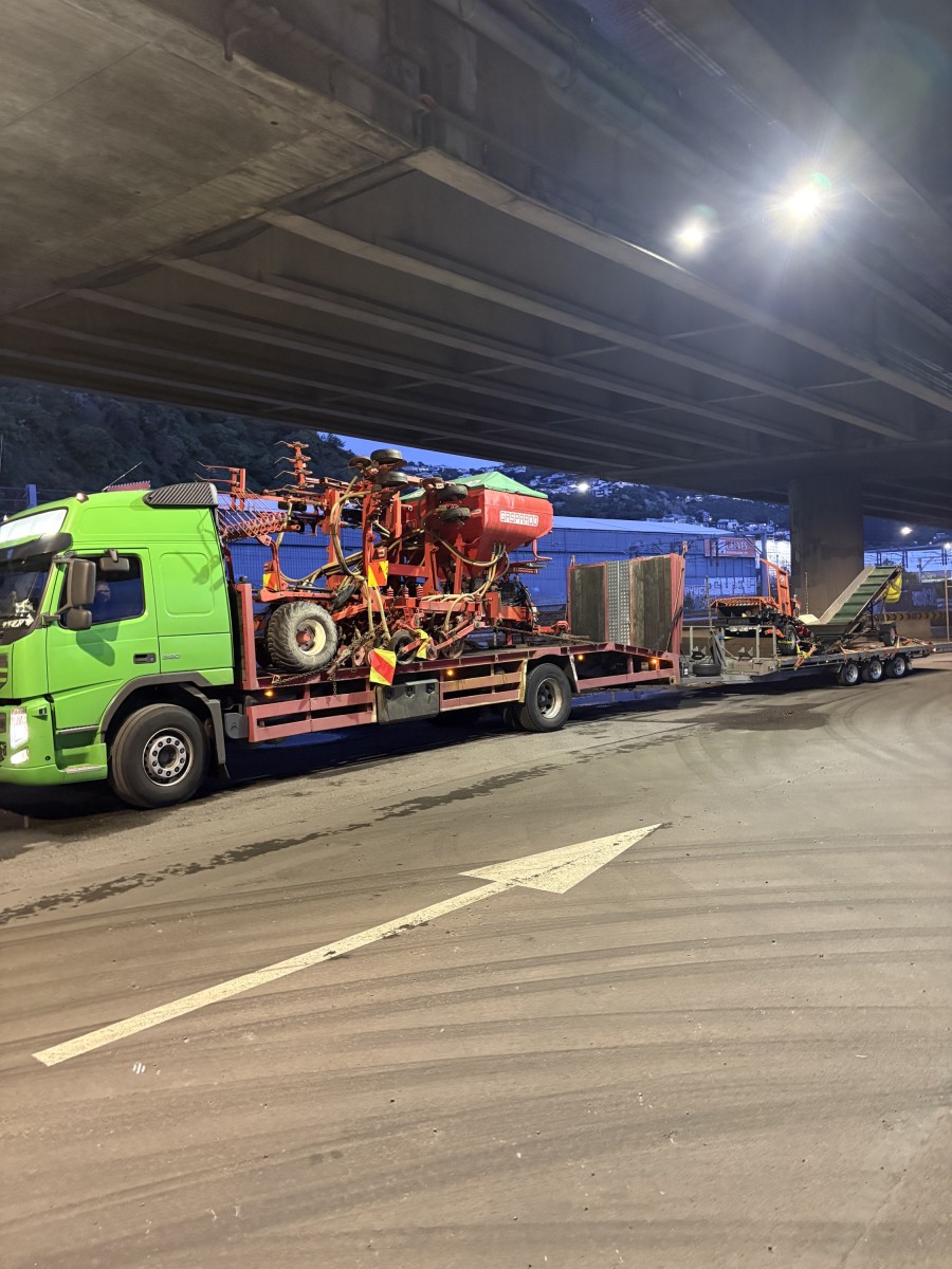 STH Transport | Book Now - Wise Move
