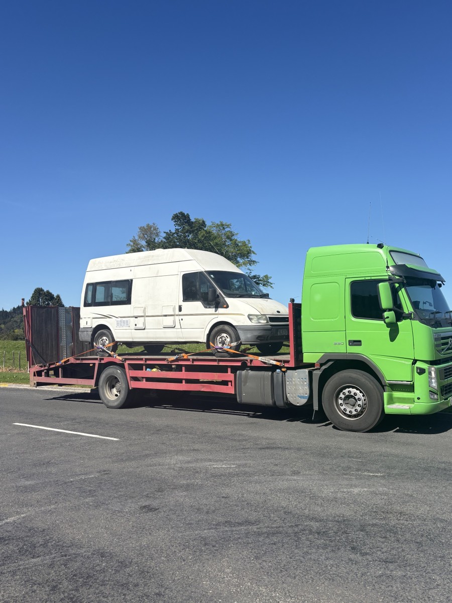 STH Transport | Book Now - Wise Move