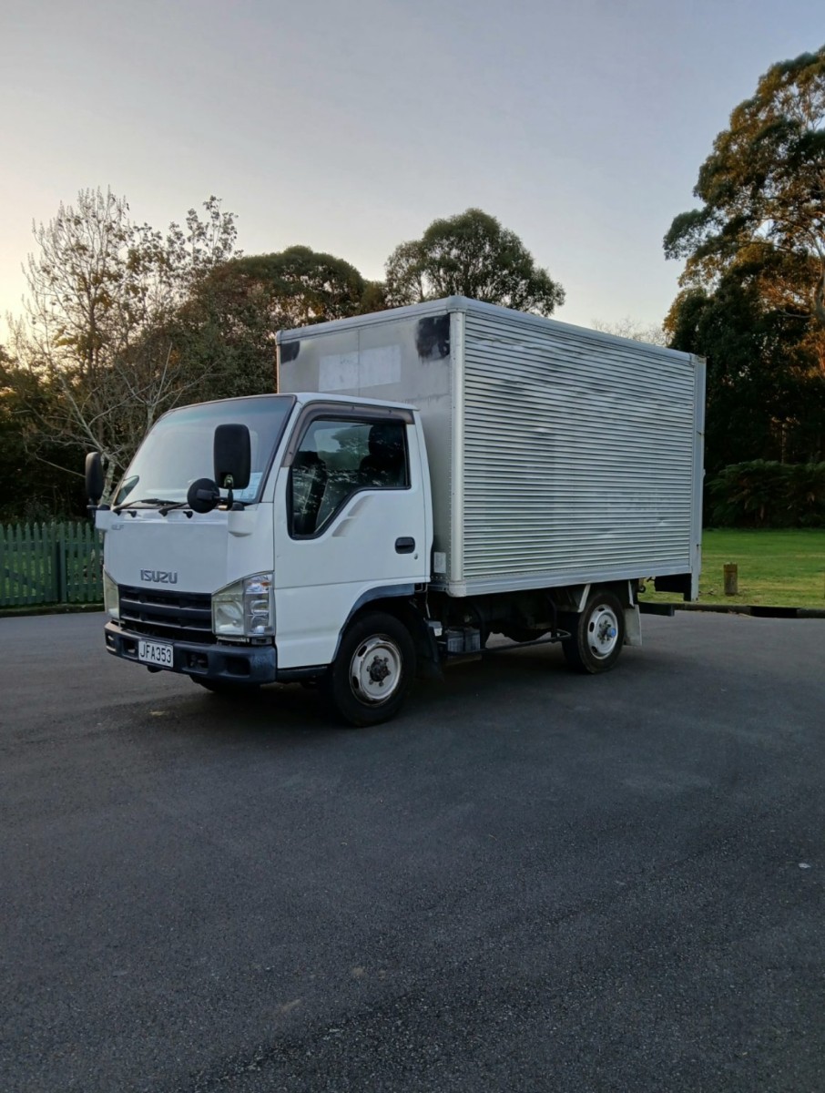 Wellington crown movers | Book Now - Wise Move