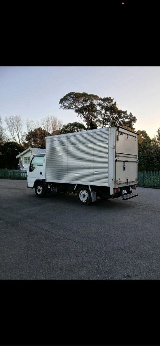 Wellington crown movers | Book Now - Wise Move