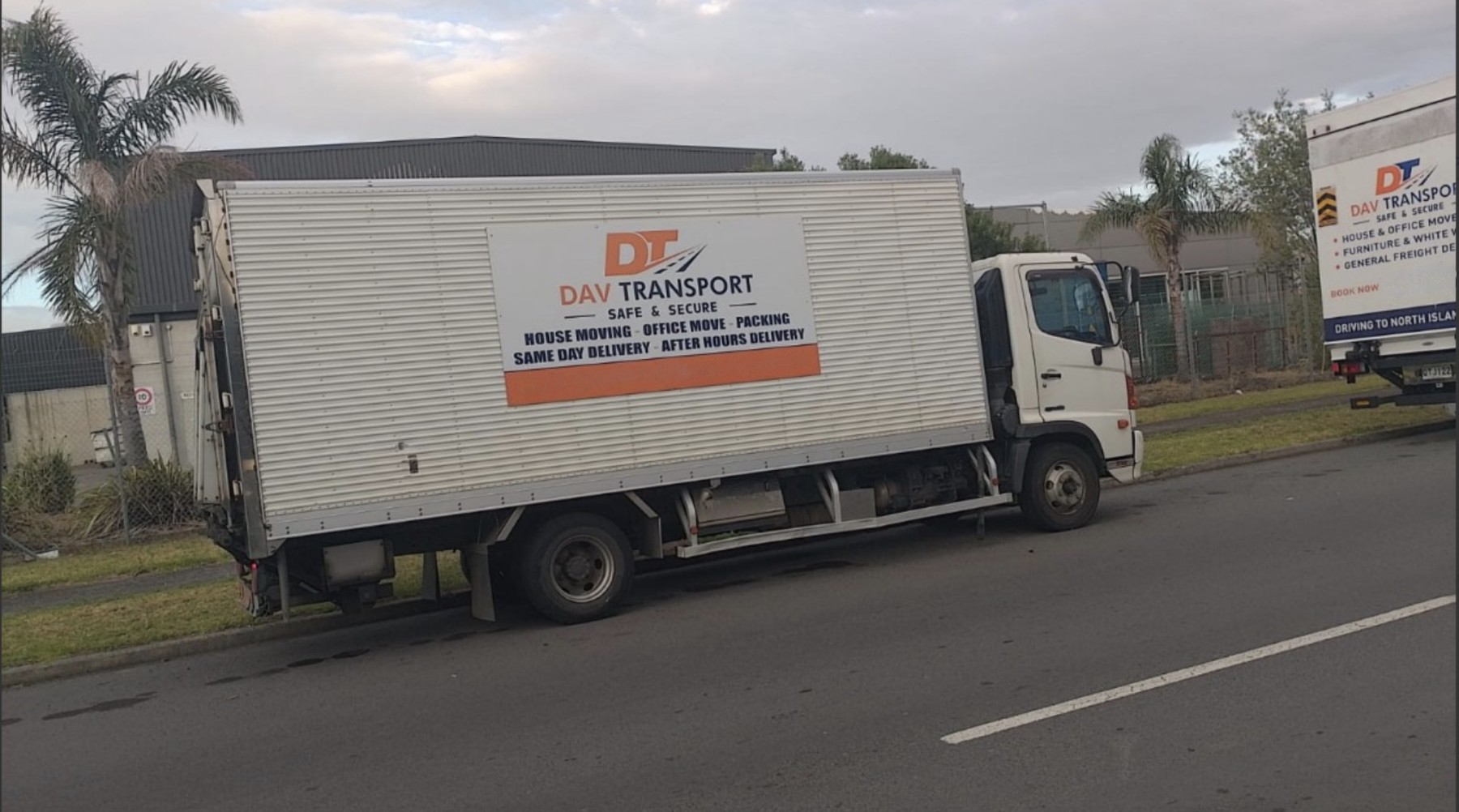 Dav Transport | Book Now - Wise Move