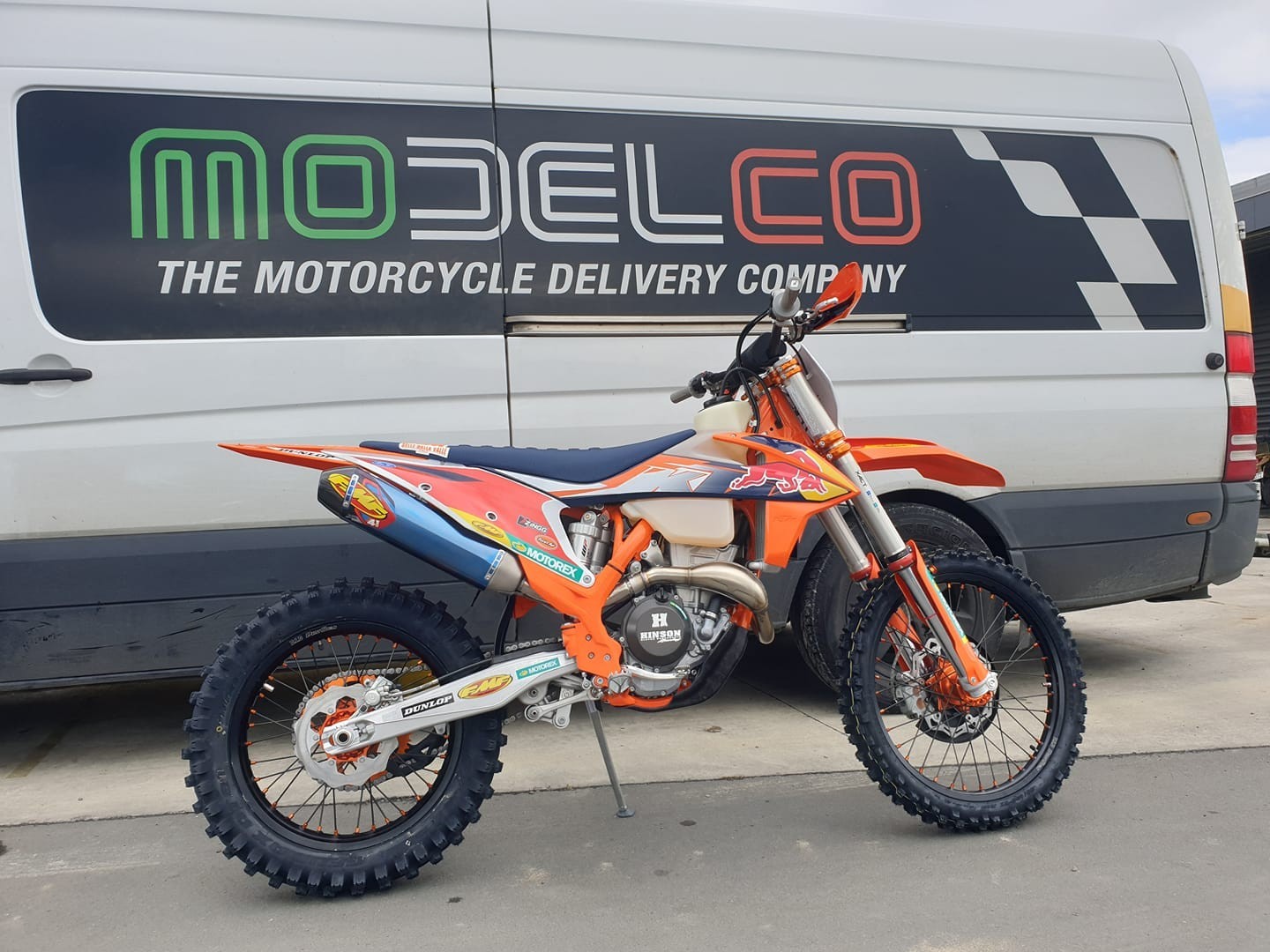 MODELCO The Motorcycle Delivery Company | Book Now - Wise Move